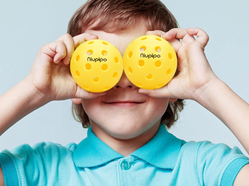 Pickleball | How to Choose Pickleball Balls?